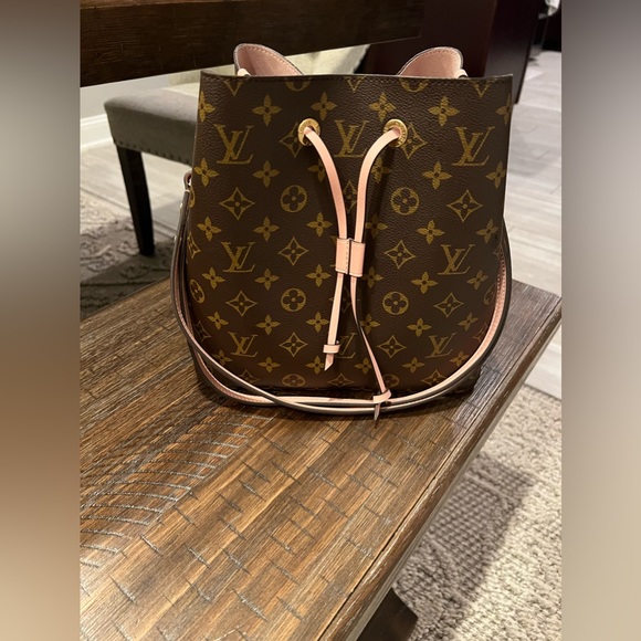 Louis Vuitton | Bags | Louis Vuitton Neo Noe | Poshmark